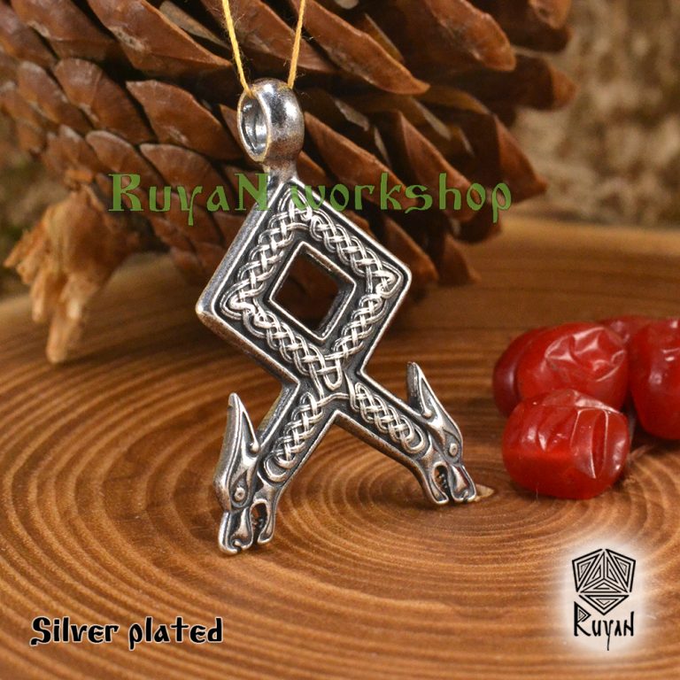 Odal Rune Pendant. Othala - Ruyan