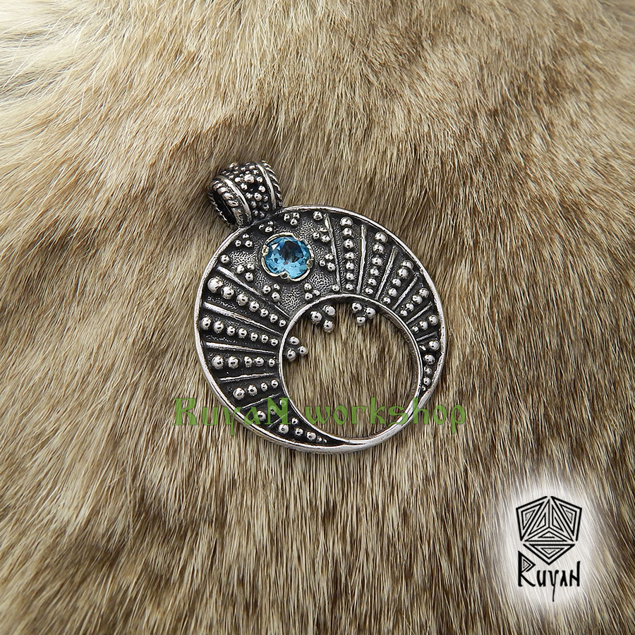 Sword Pendant - Ruyan