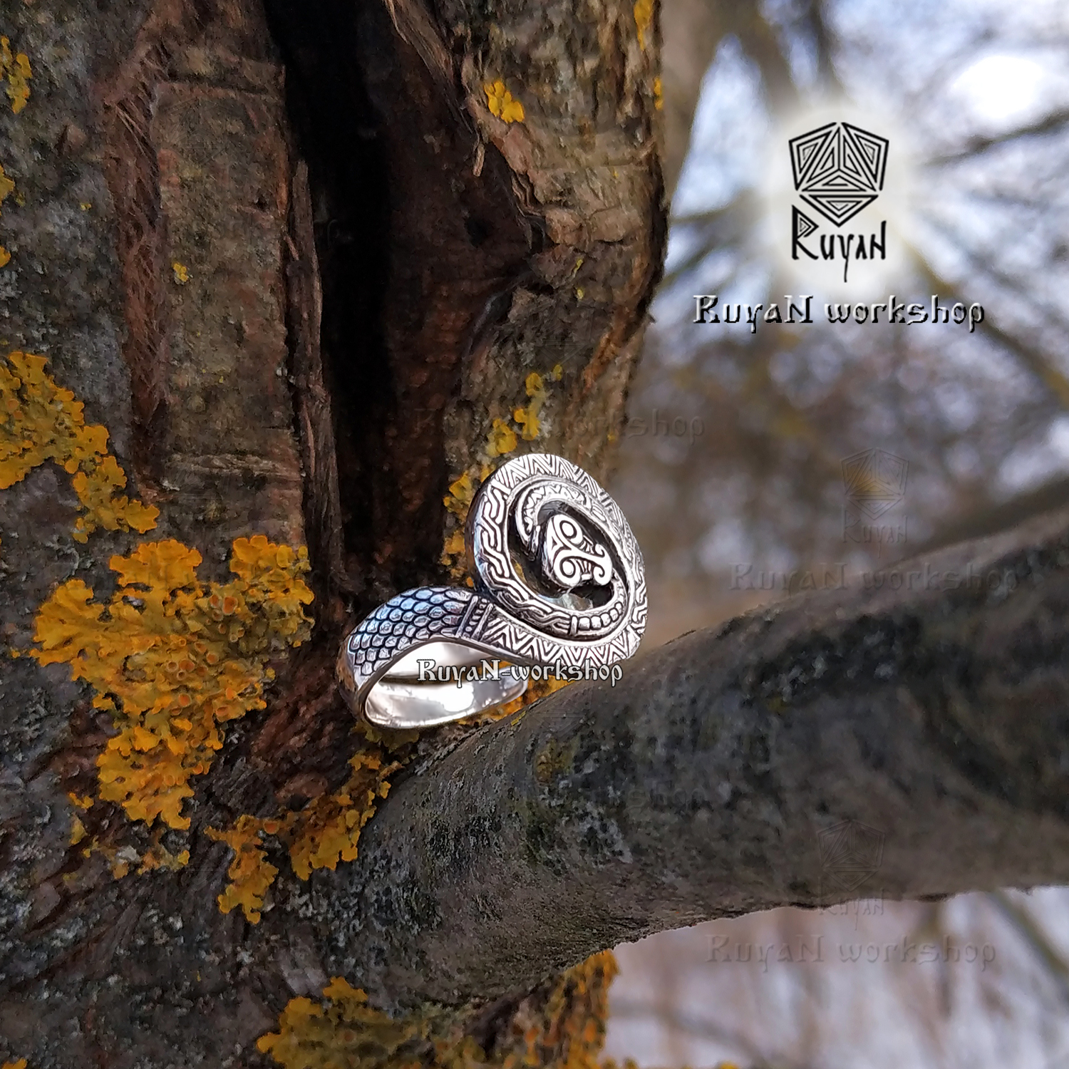 Ouroboros ring. Jörmungandr ring. Viking Dragon ring by Ruyan workshop